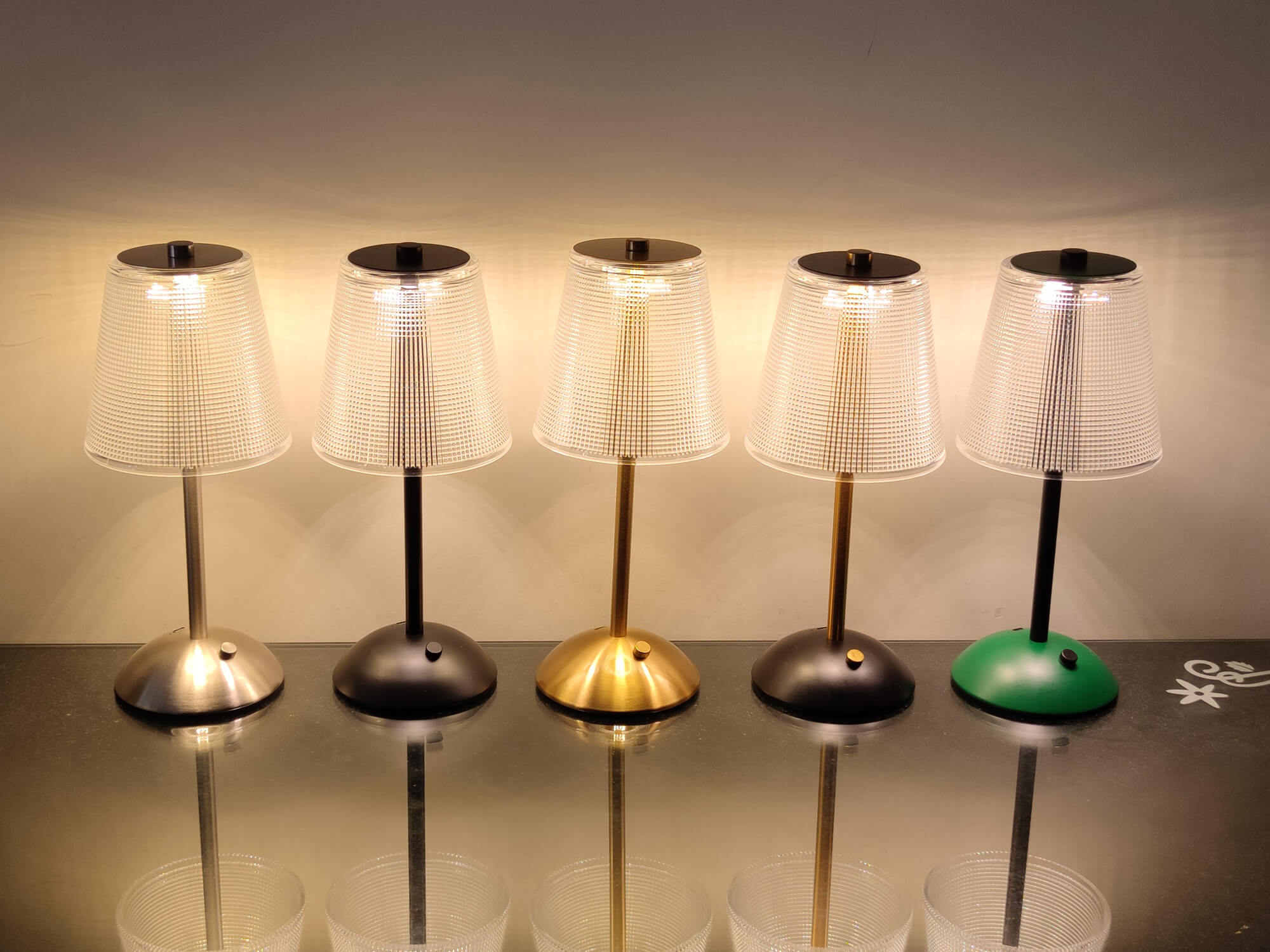 Amingulry Cordless Rechargeable Retro Table Lamp